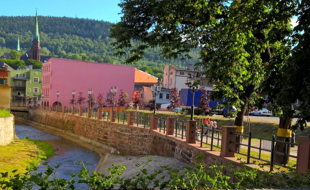 Co zwiedzić: miasto Nowa Ruda - www.NowaRuda.PL